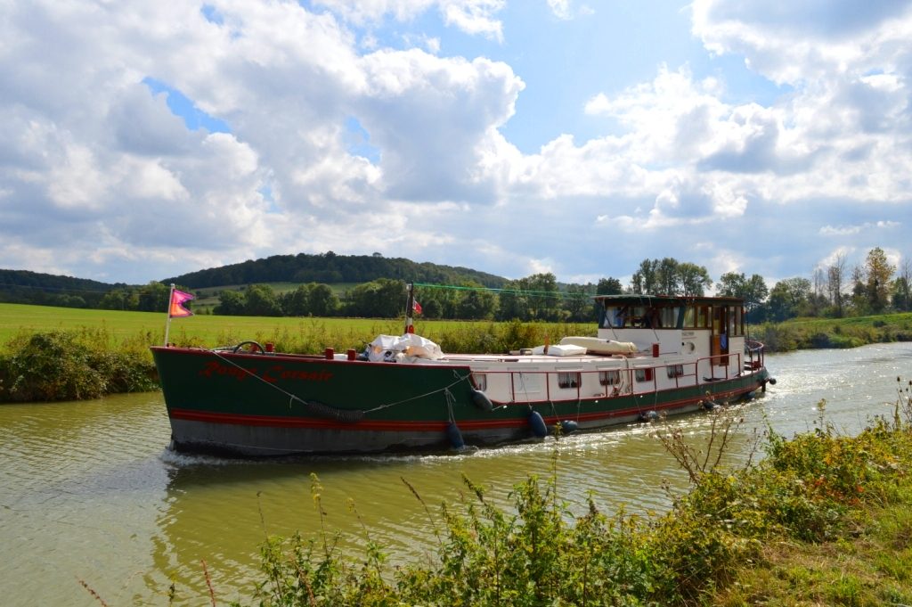 Buying a Dutch Barge in France - SisterShip Training and Boat Licencing